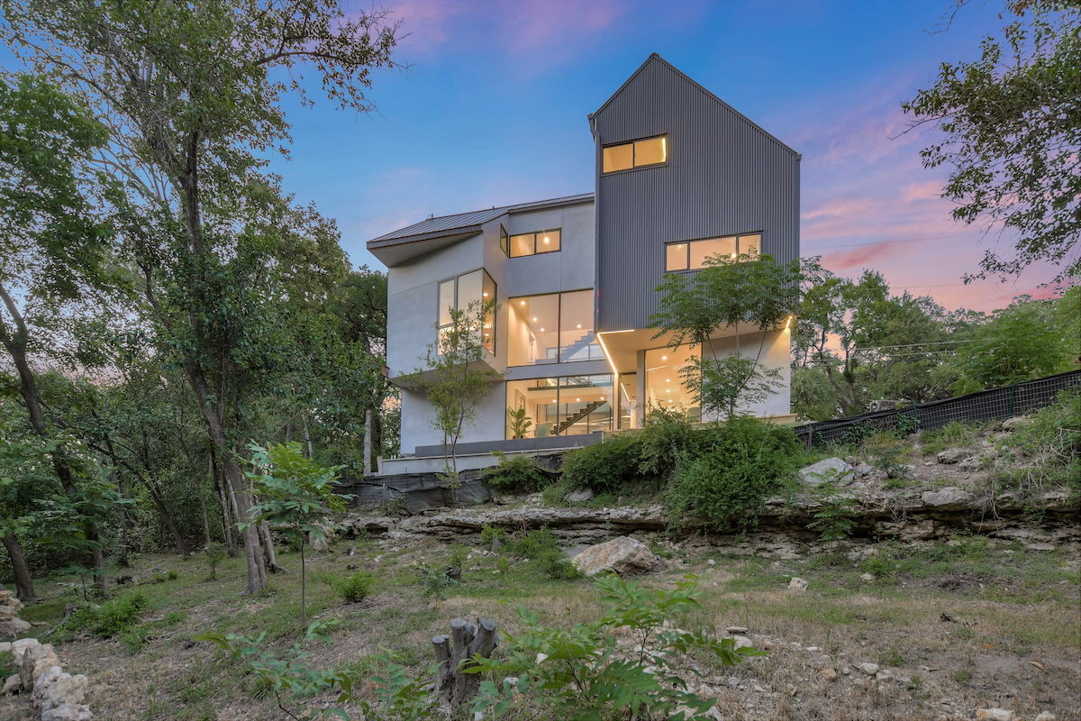 On the Market: A Cutting-Edge New Build on Shoal Creek - Austin Home